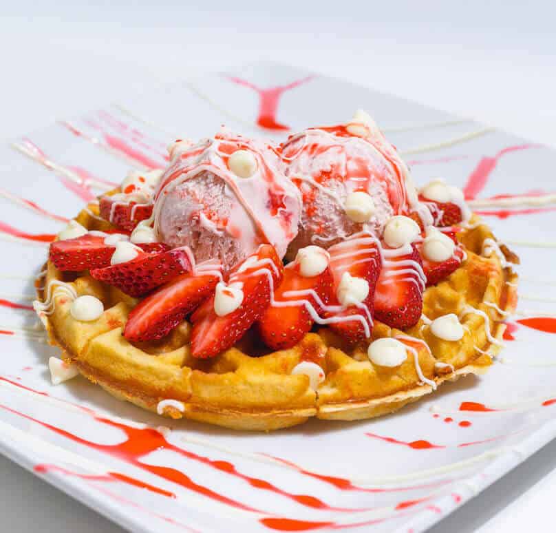 New Oakville Waffle-O eatery provides 'lift-me-up' comfort cuisine ...