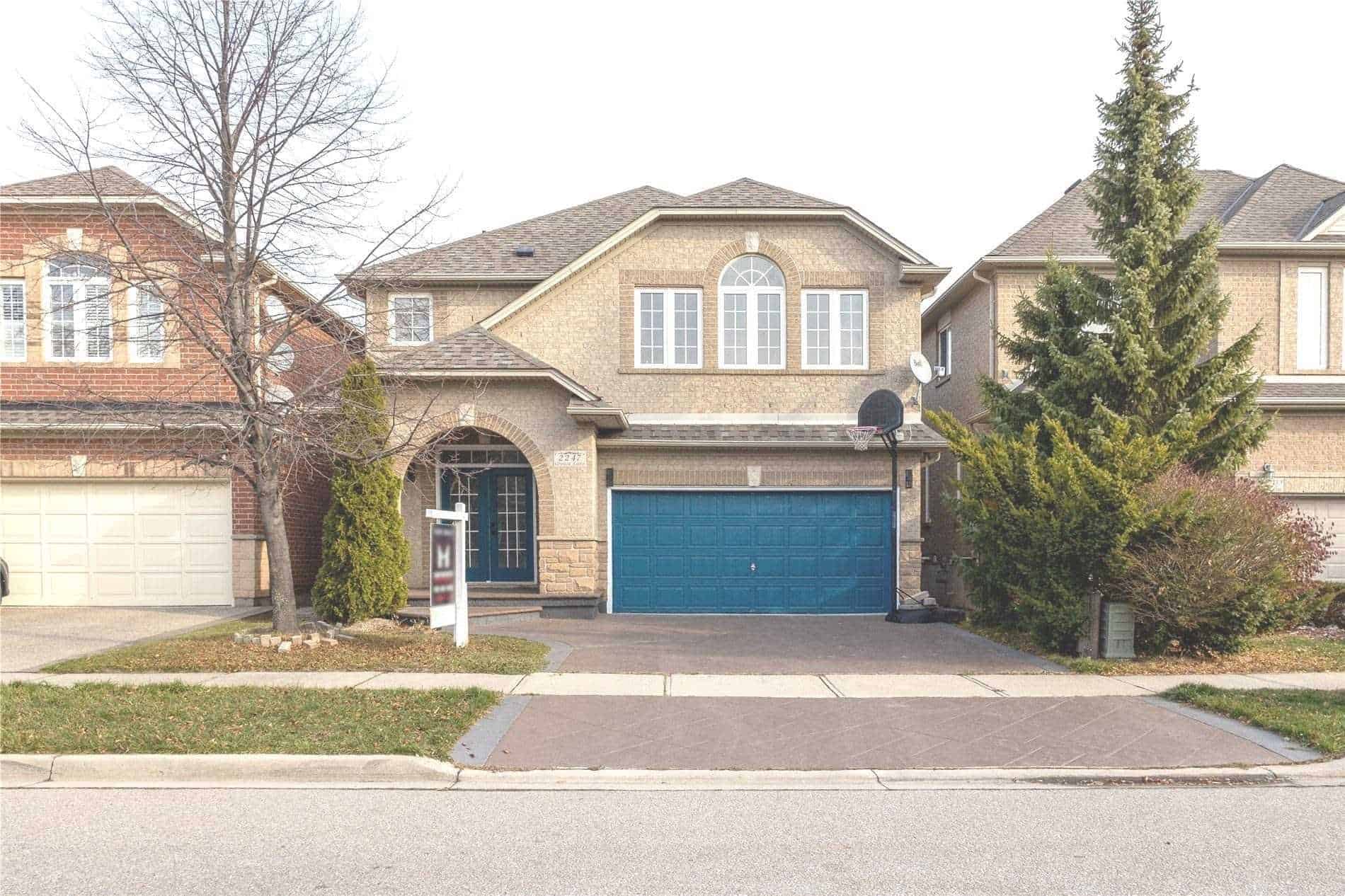 Halton House Of The Week: Fully renovated $1.68M located in highly ...